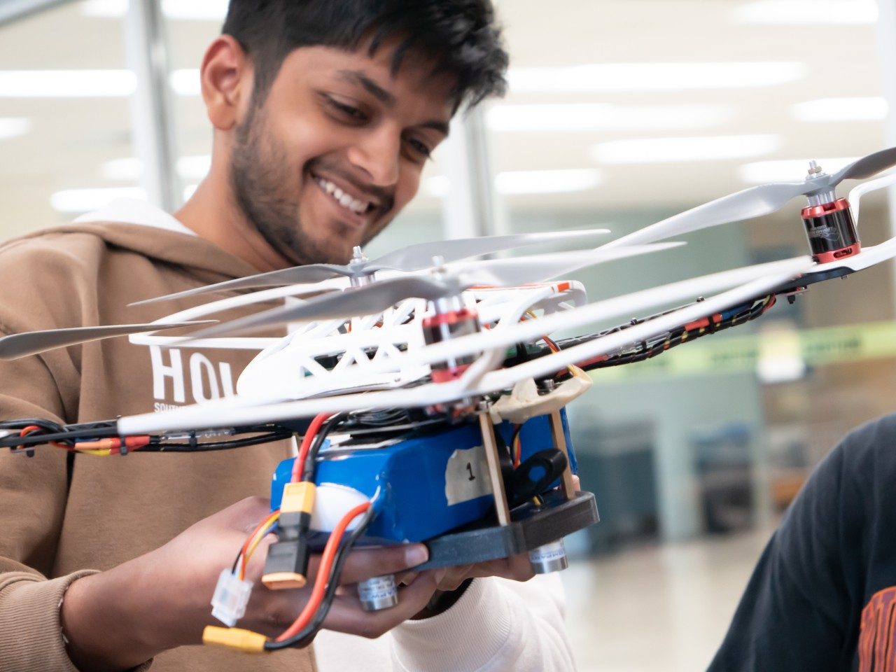 Students design autonomous drones for indoor deliveries