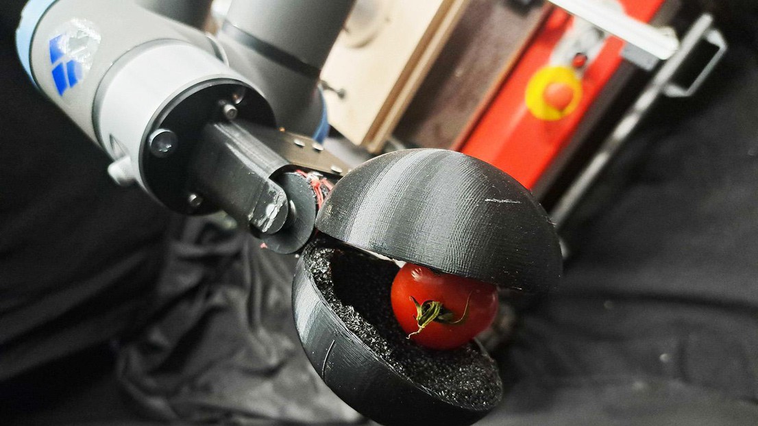 Engineers unveil first Chat-GPT-designed robot