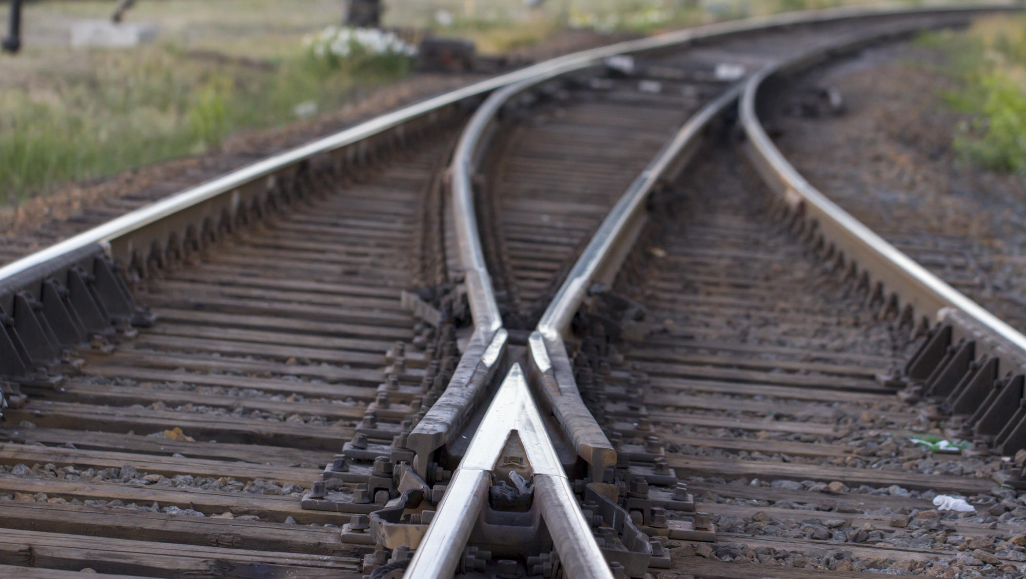 Novel railway point-switching technology adds fault tolerance